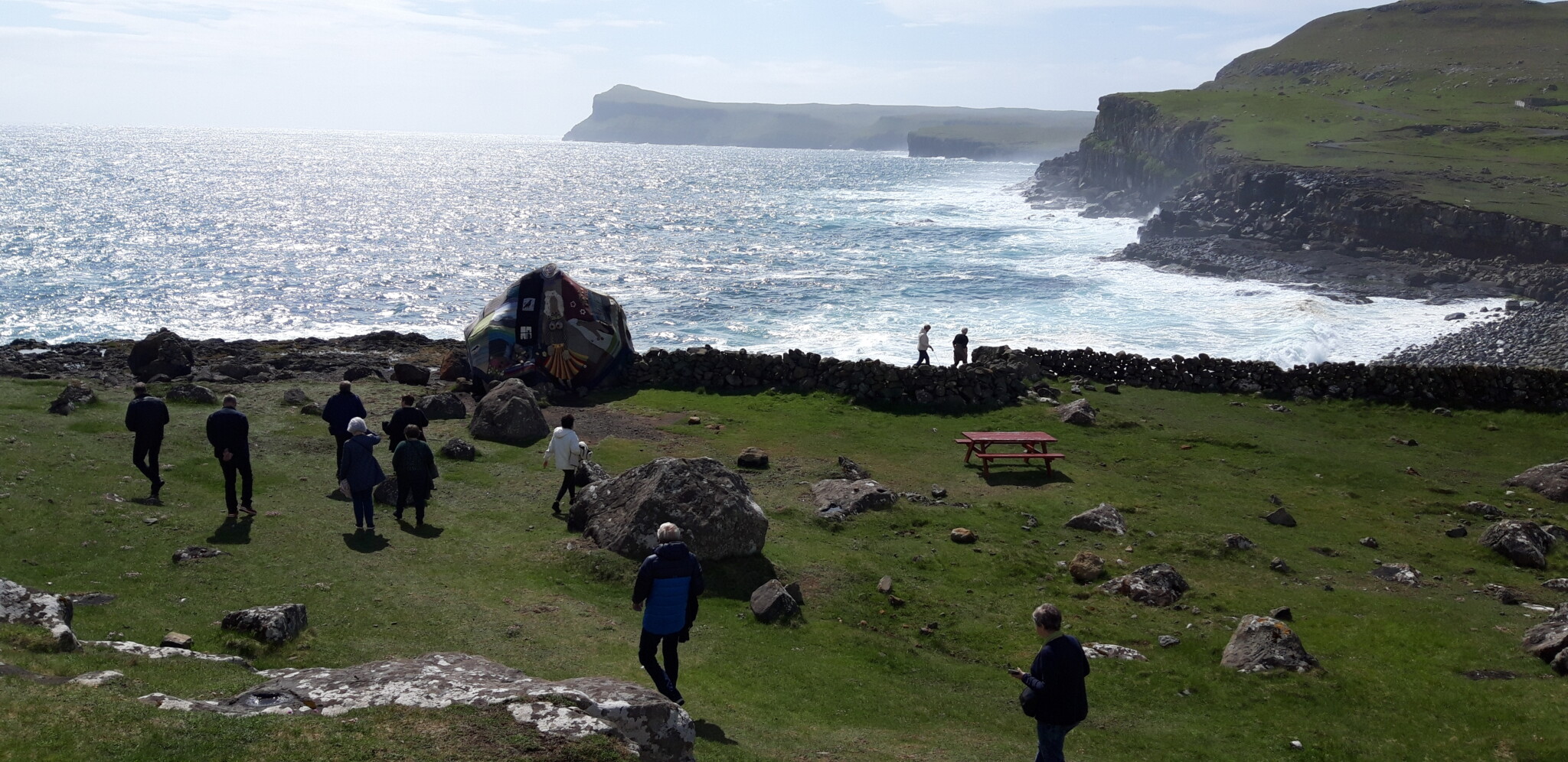 Tøkum lætt útferð í Skálavík – Sláið ring